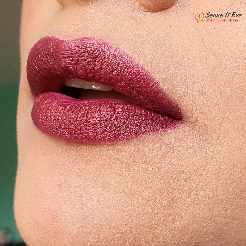 Maybelline Color Sensational Metallic Lipstick 25 Copper Rose